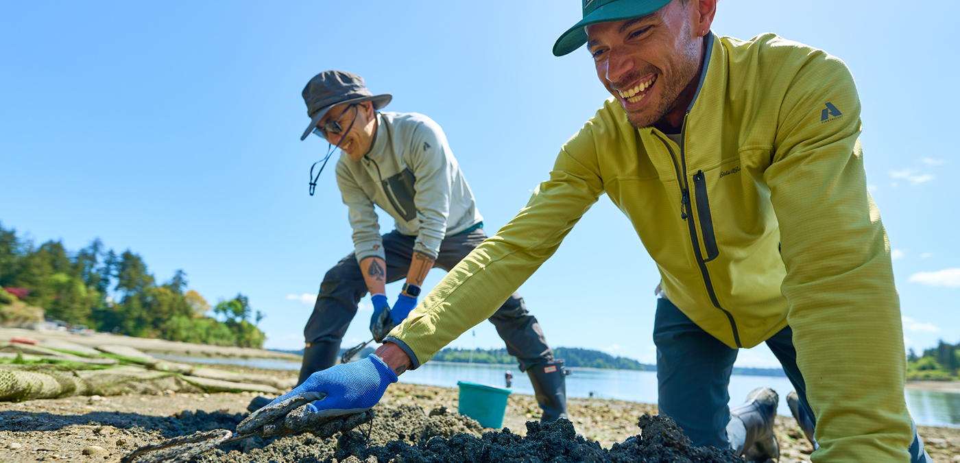 Shellfishing 101—A New Way to Get Outside - Eddiebauer